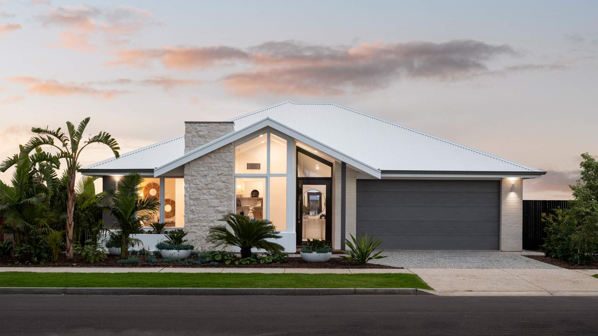 Gable Roof House A Basic Introduction To Gable Roofs (Types, Benefits,