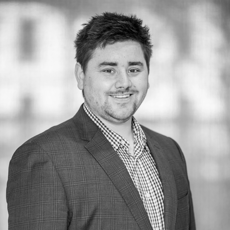 Contact a Building Consultant | Weeks Homes